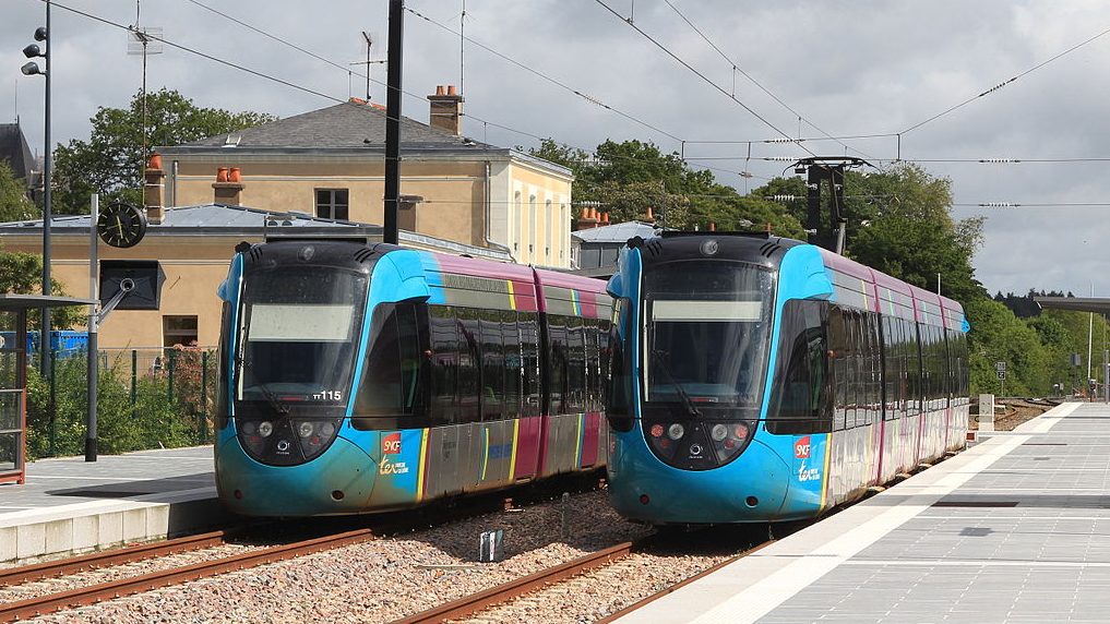 Alstom dodá dalších 13 vlakotramvají Citadis Dualis | Československý ...